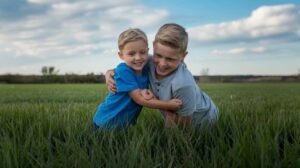 100 Short Love Messages For Brother To Brighten His Day